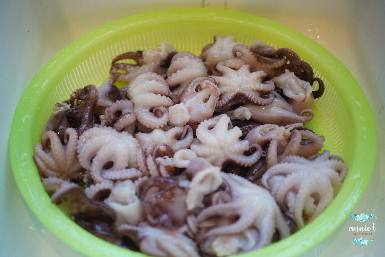Garlic Octopus Recipe – Annie T Eat Travel